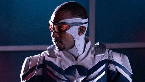 Best look yet at the new Captain America suit – Chatter Box Film